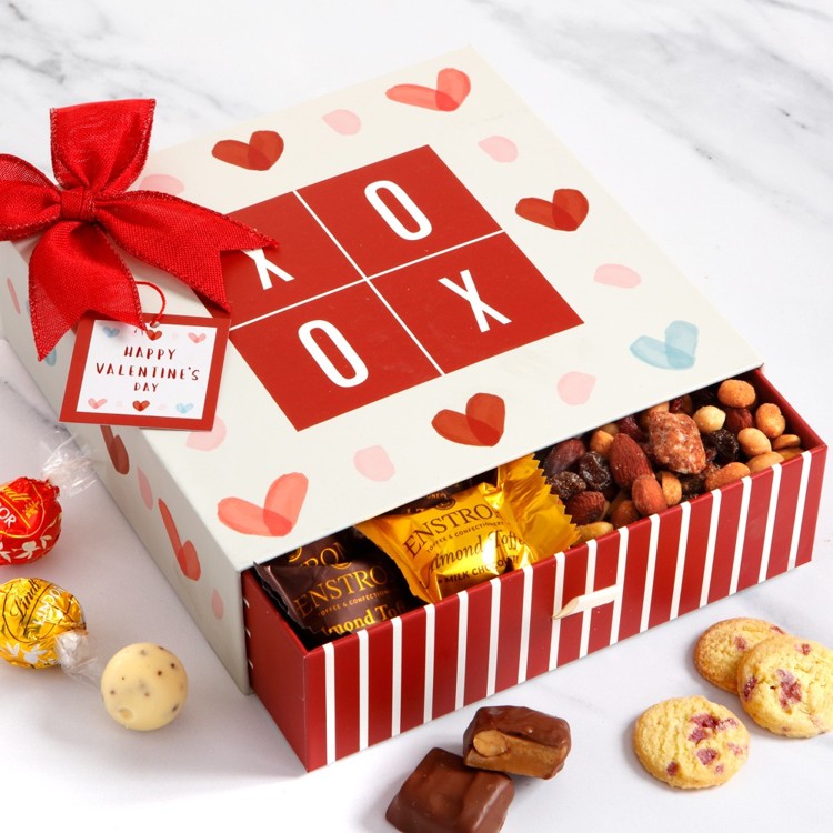 Buy our chocolate delight valentines day gift box at broadwaybasketeers.com