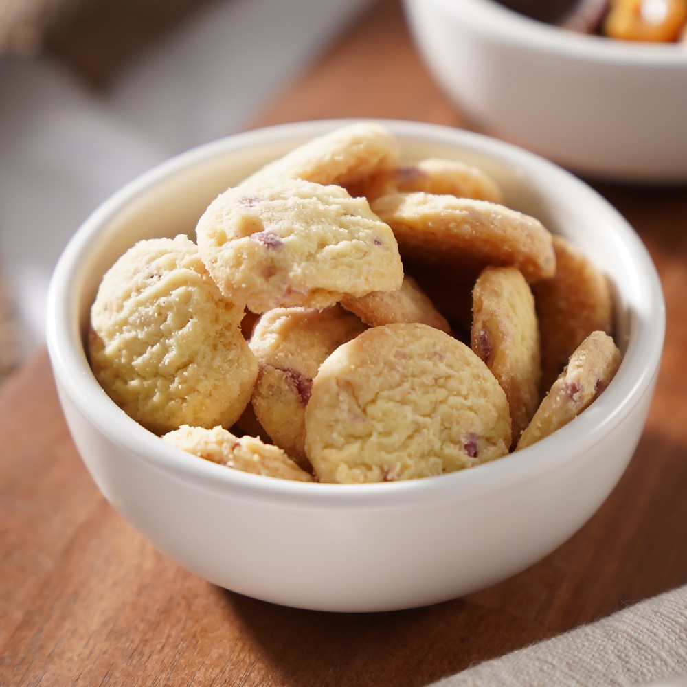 Buy our pure bribery photo gift box at broadwaybasketeers.com